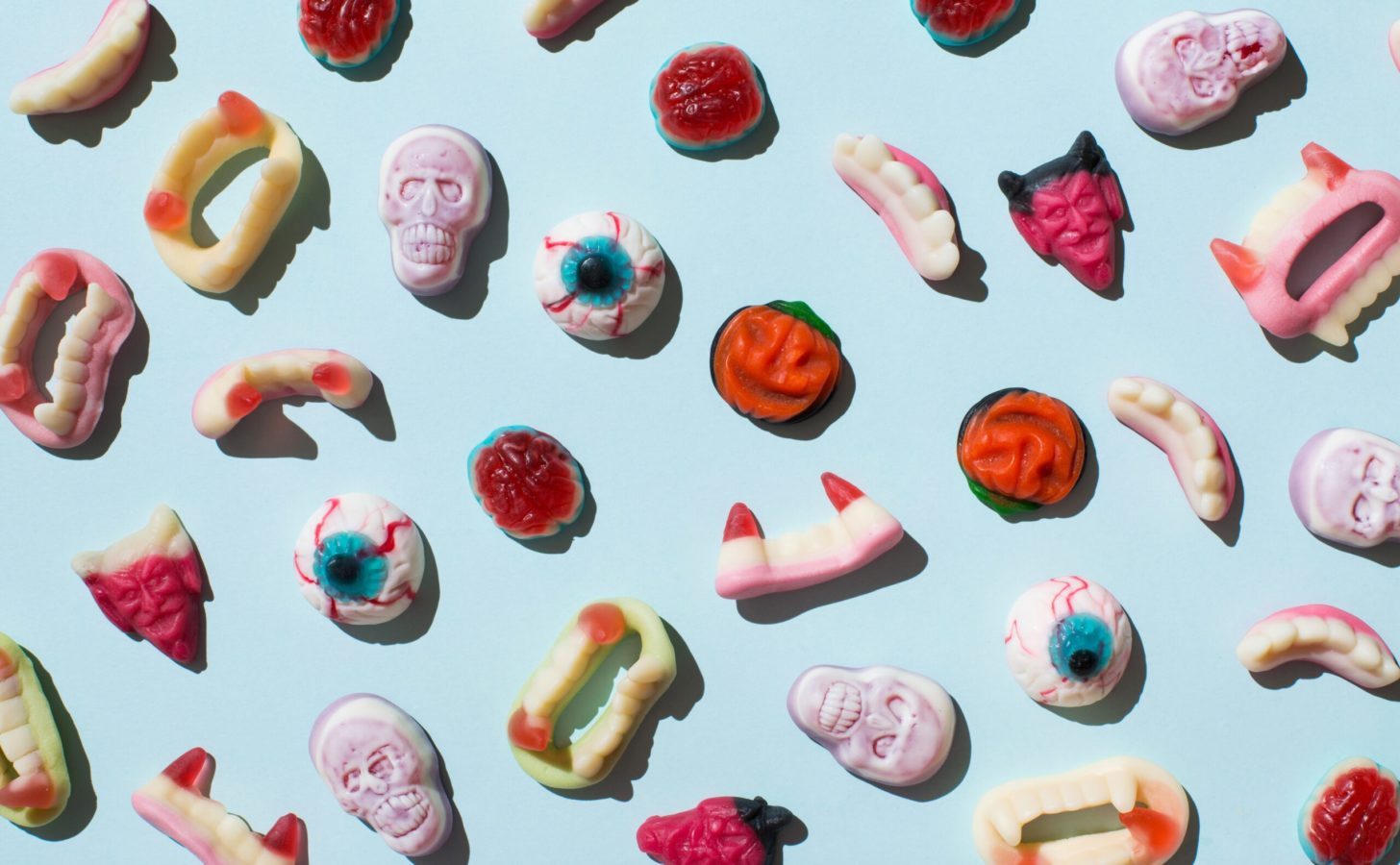 Dentists: Best and Worst Candy for Teeth - Dandy