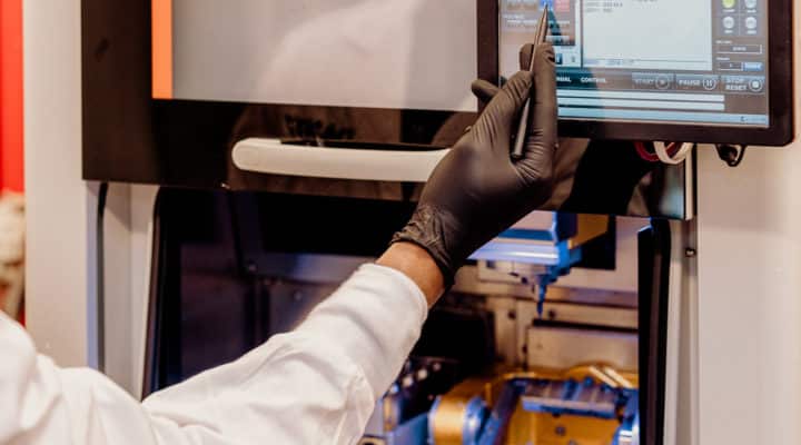 Dental Implant Lab | Dandy