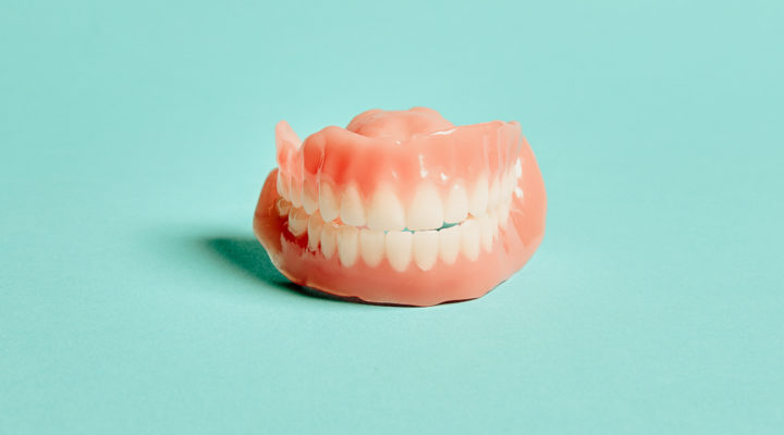 Porcelain vs Ceramic Denture Teeth: Which is Better? - Dandy