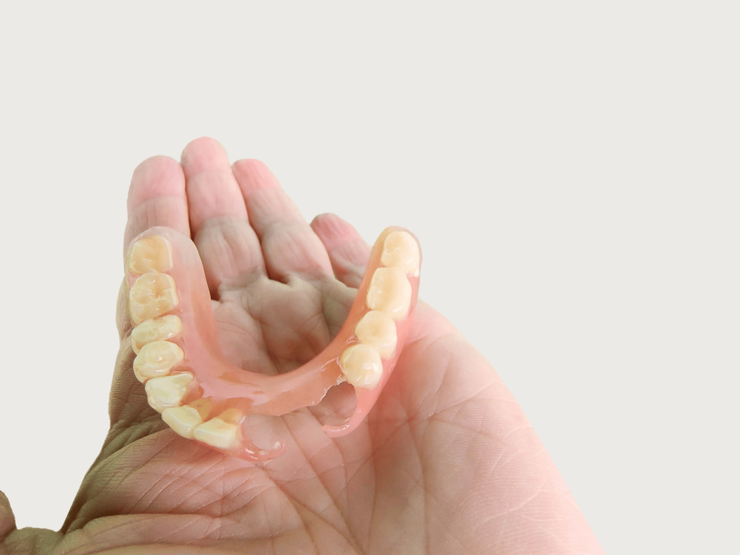 When dentists should use flexible partial dentures - Dandy